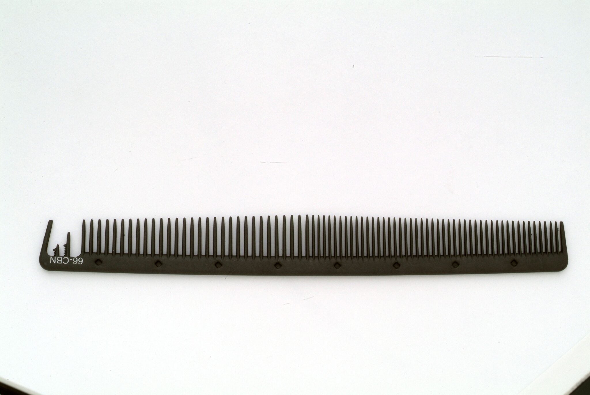 Glide Carbon Curl Cutting Comb – Salon Depot